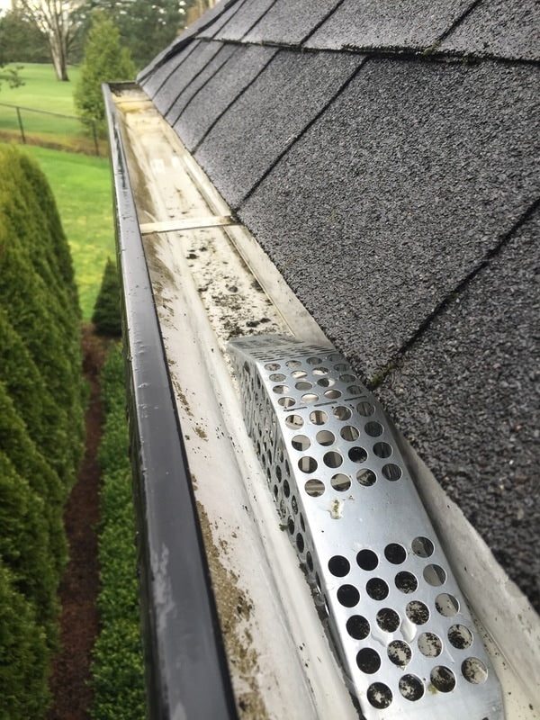Regular Gutter Basket (100 Units) – Big Shot Supplies